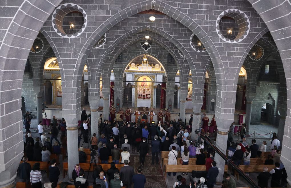First Sunday Mass at Armenian church in Diyarbakır after seven years
